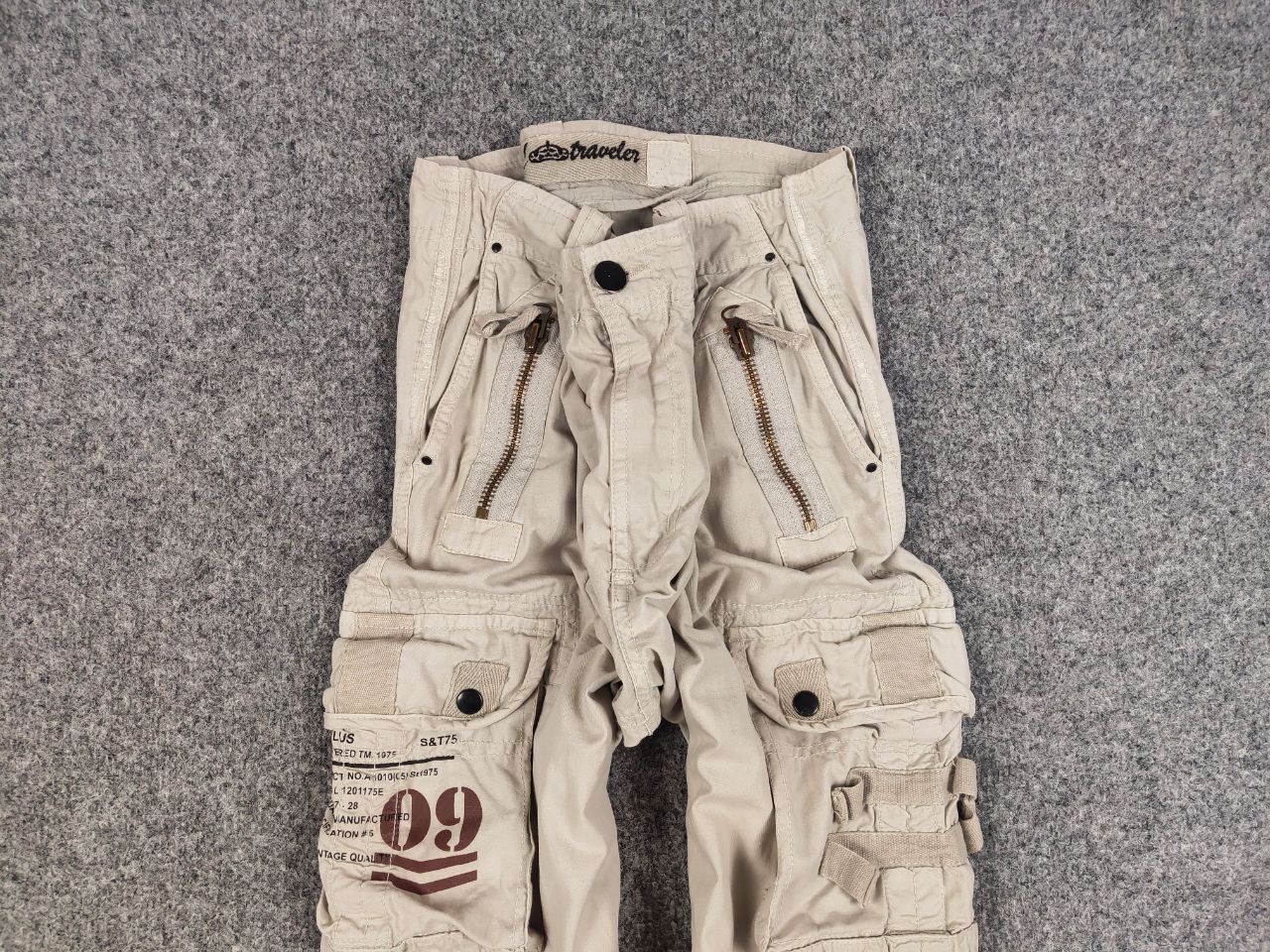 Vintage Vintage 90's Surplus japan Style Beige Baggy Cargo Pants Y2K | Grailed