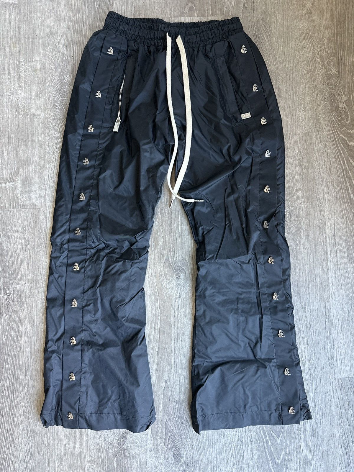 HELLSTAR Hellstar waxed nylon pants | Grailed