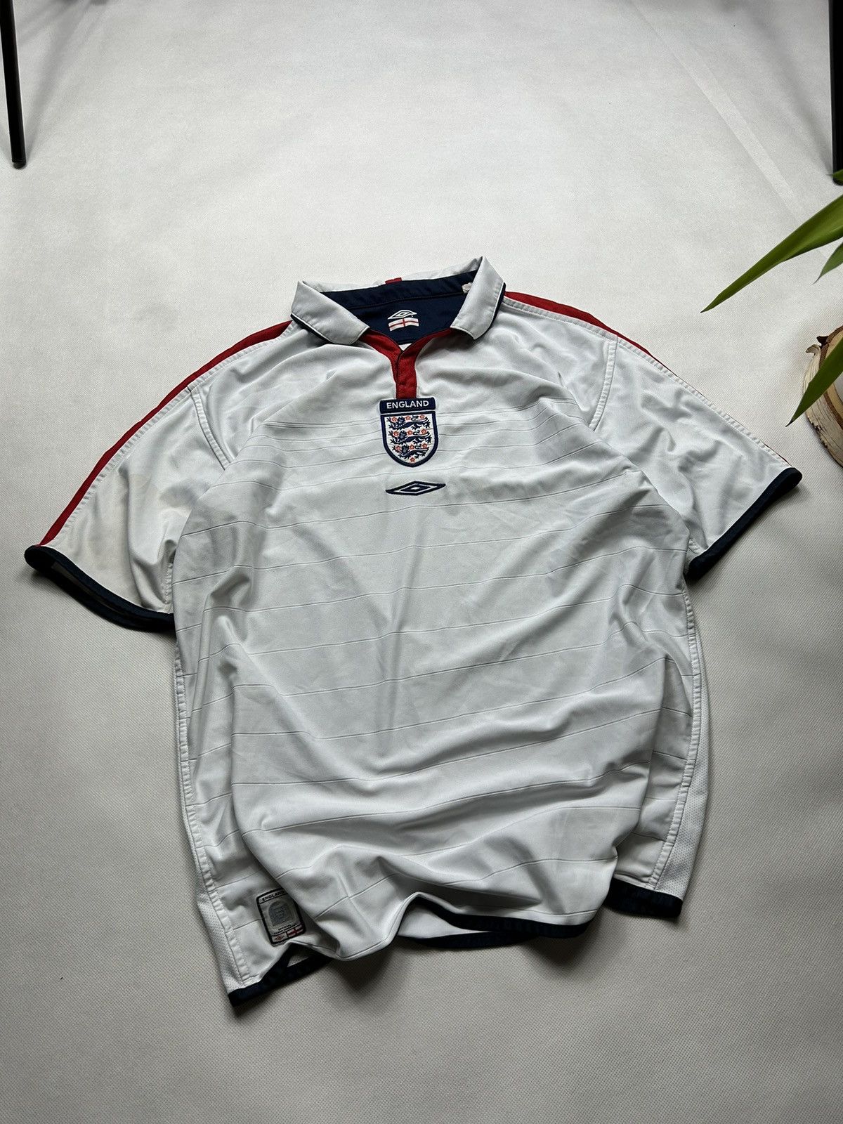 Vintage Umbro Reversible England jersey vintage 2003 2005 home | Grailed