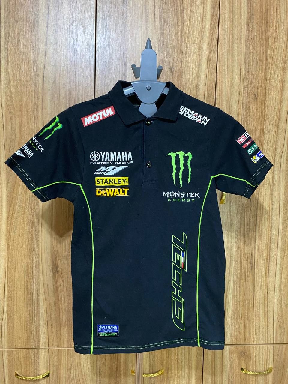 Formula 1 × Yamaha Yamaha Motul tech3 monster energy moto racing t ...