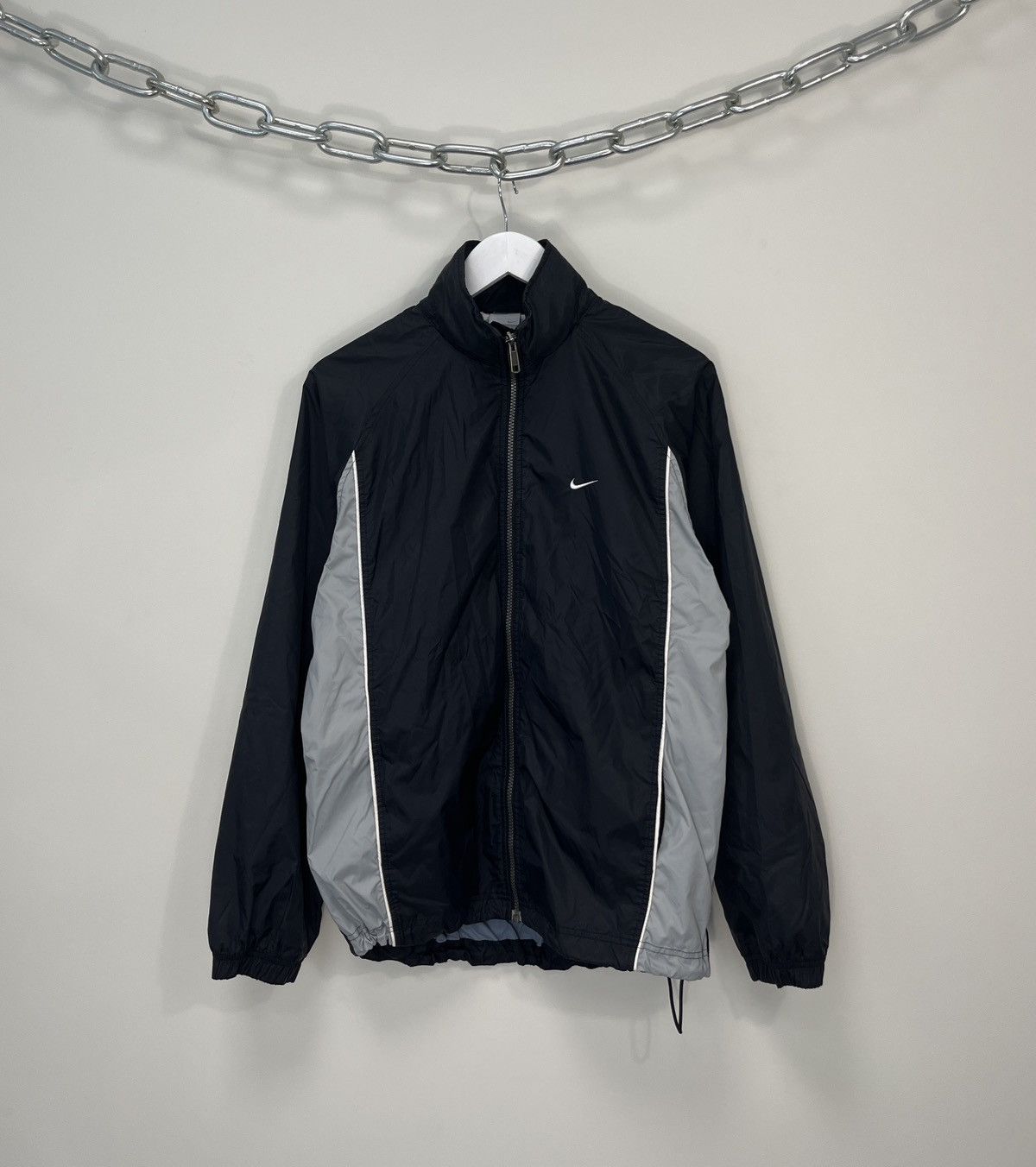 Nike Vintage Nike Y2K Nylon Black Drill Hooded Jacket | Grailed