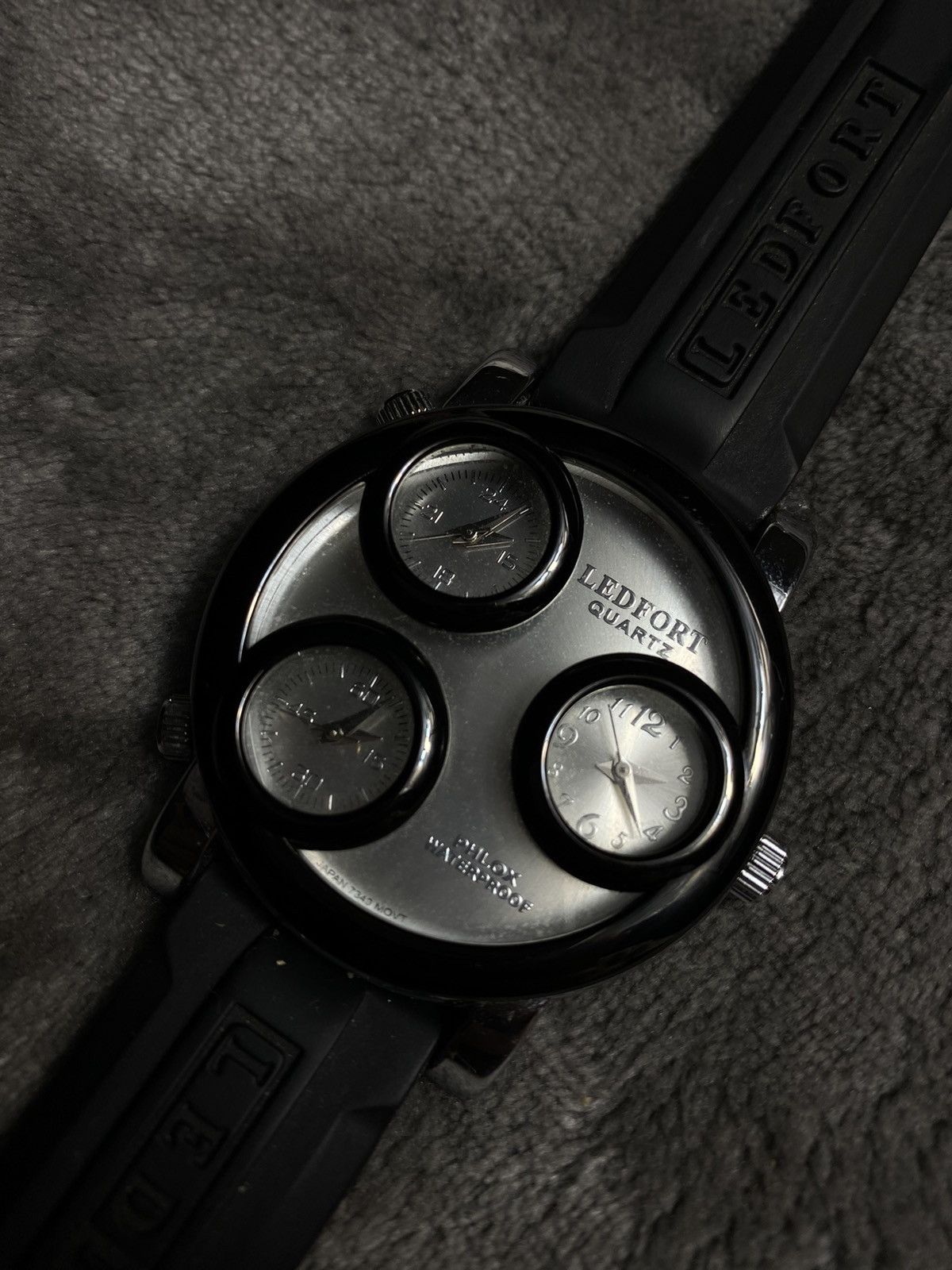 Vintage Futuristic Ledfort Multi-Time Zone Watch - Japanese Movement ...