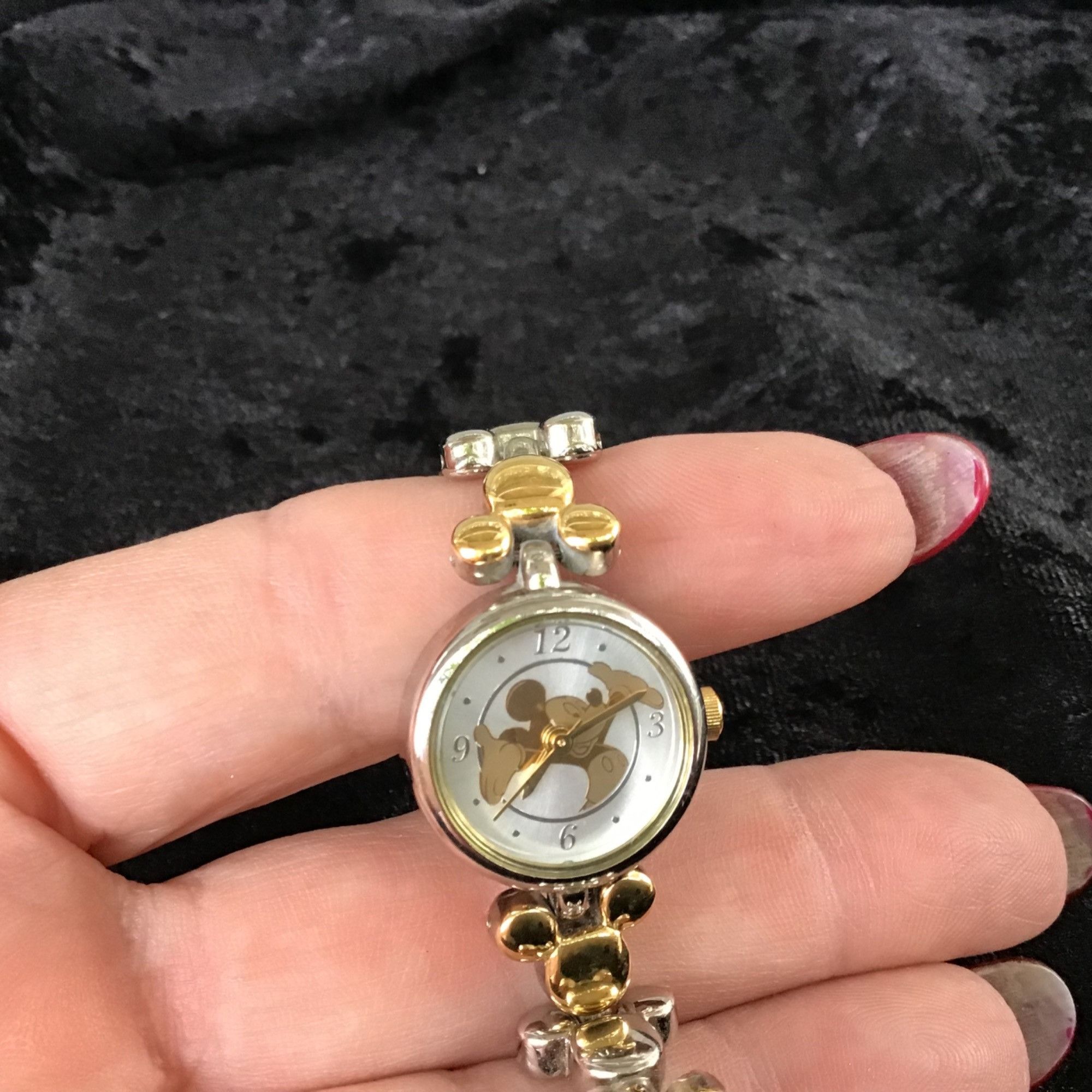 Disney Disney Mickey Mouse Watch Silver Gold Tone Adjustable Box Cl ...