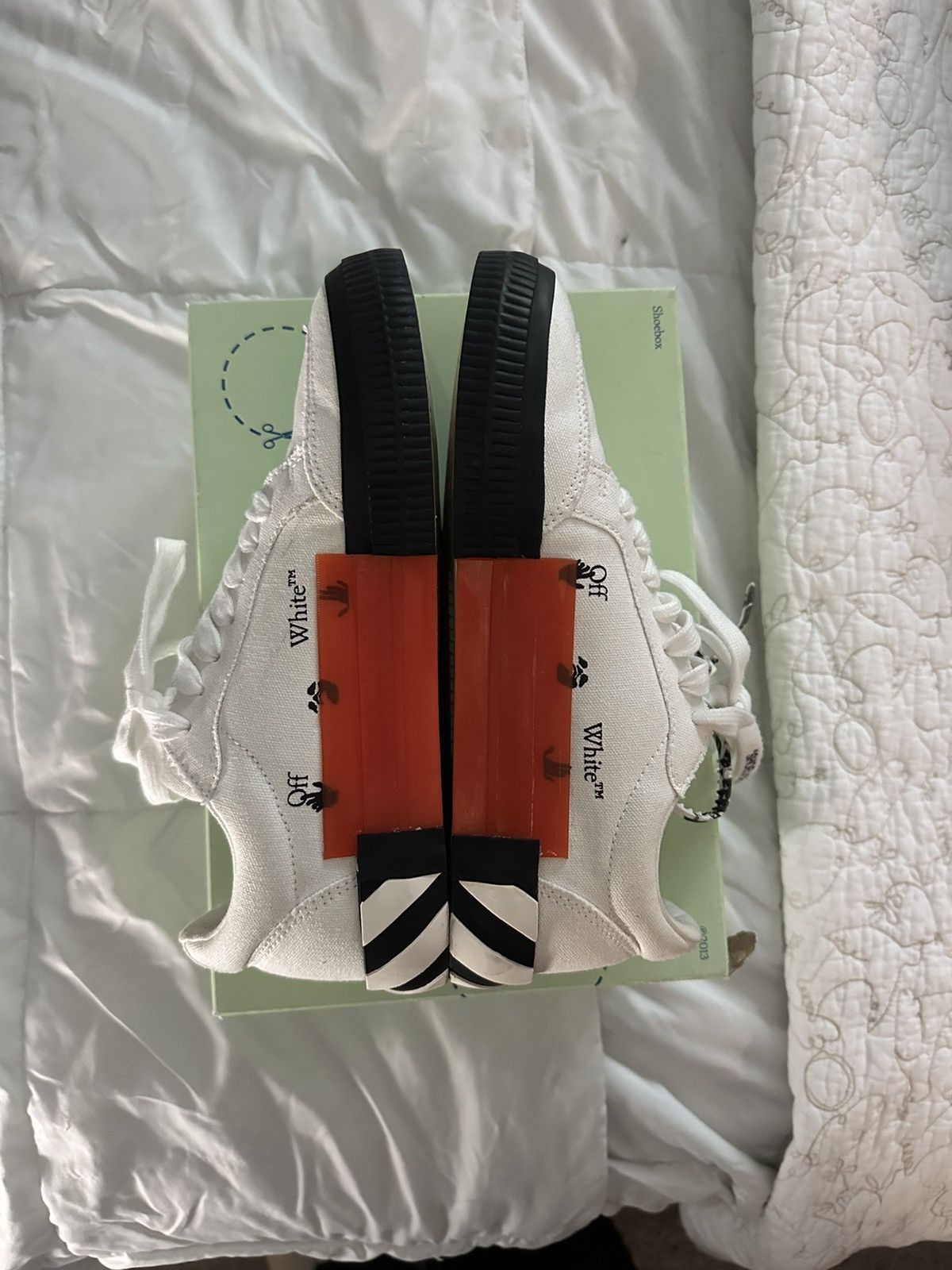 Off-White Low Vulcanized White and Lightblue | Grailed