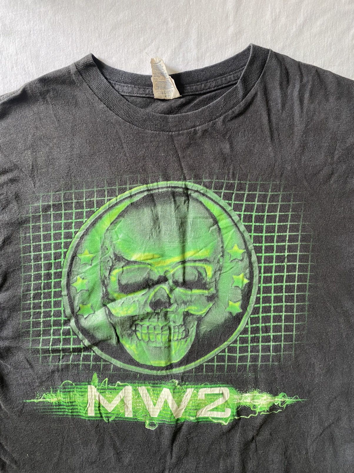 Streetwear × Vintage Call of Duty Mw2 10th prestige Tee | Grailed