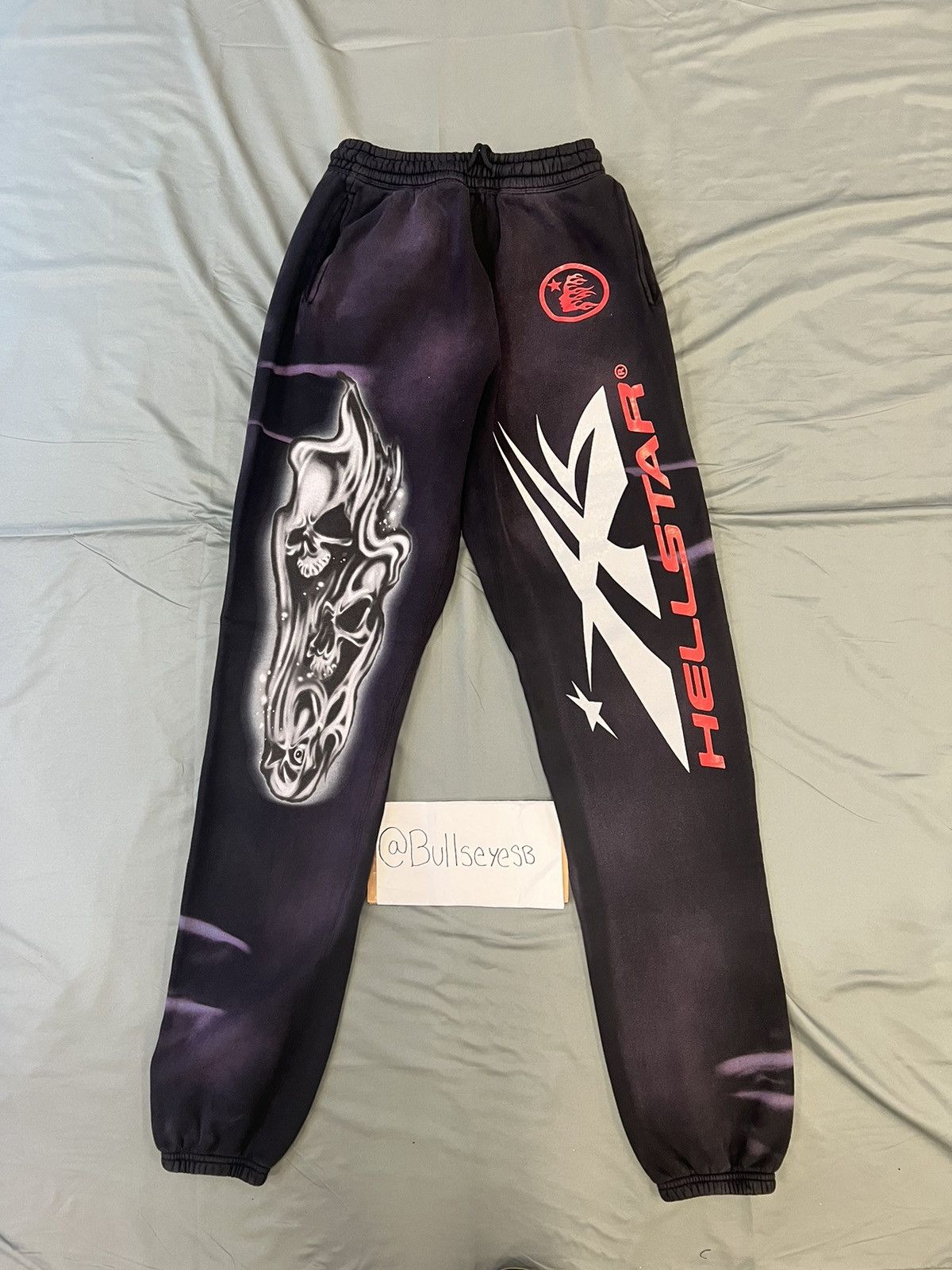 HELLSTAR Hellstar Airbrushed Black Elastic Bottom Sweatpants | Grailed