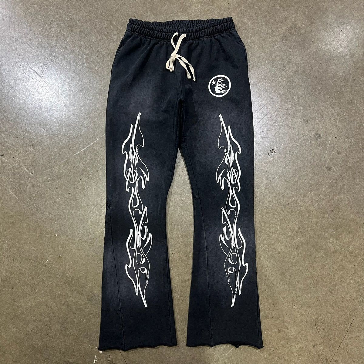 HELLSTAR Hellstar Flare Sweatpants (Large) | Grailed