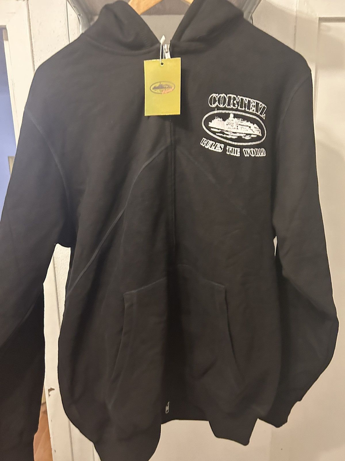 Corteiz Corteiz Superior V2 Zip-Up Hoodie Black | Grailed