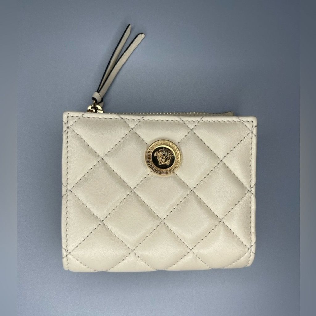 Versace Versace Medusa cream 100% Leather Quilted Compact Wallet | Grailed