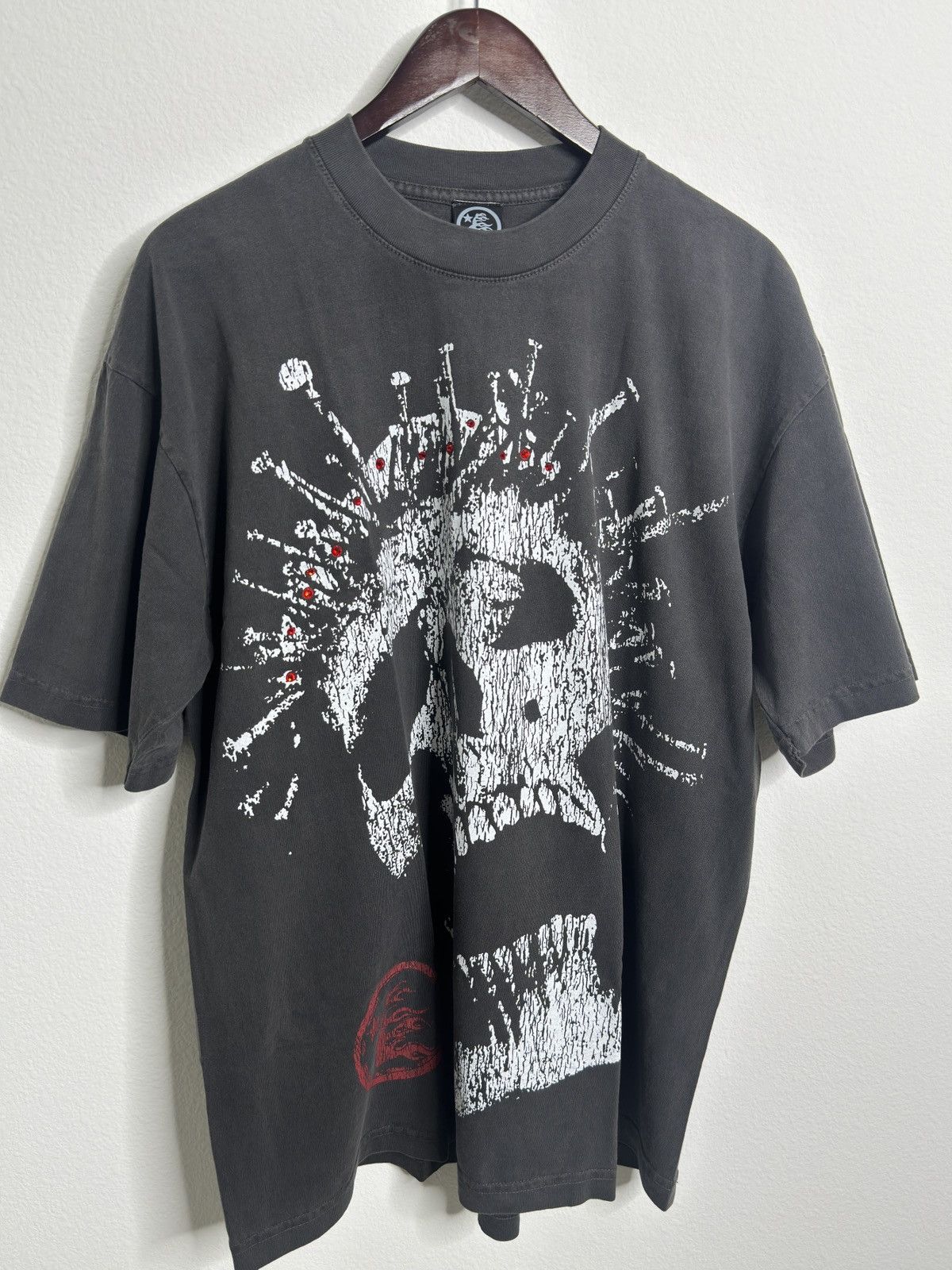 HELLSTAR Hellstar Studios Crowned Skull Jewel Tee Vintage Black | Grailed