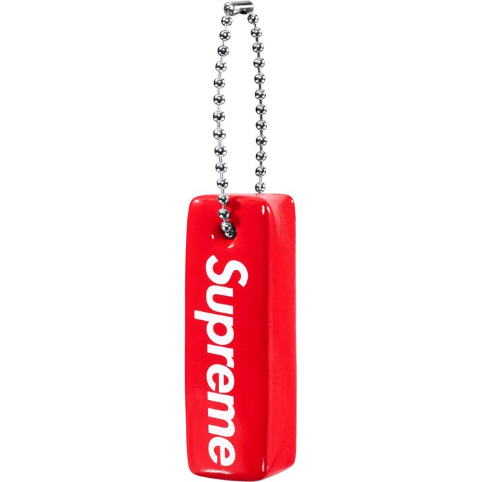 Supreme Supreme Floating Keychain | Grailed