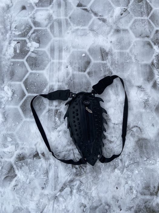 If Six Was Nine Craig Morrison Millennium bug bag second gen | Grailed