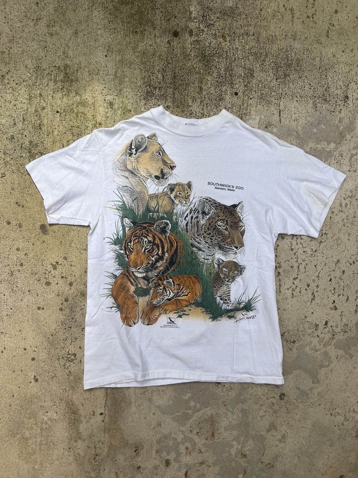 Vintage Vintage 90s animal tee | Grailed