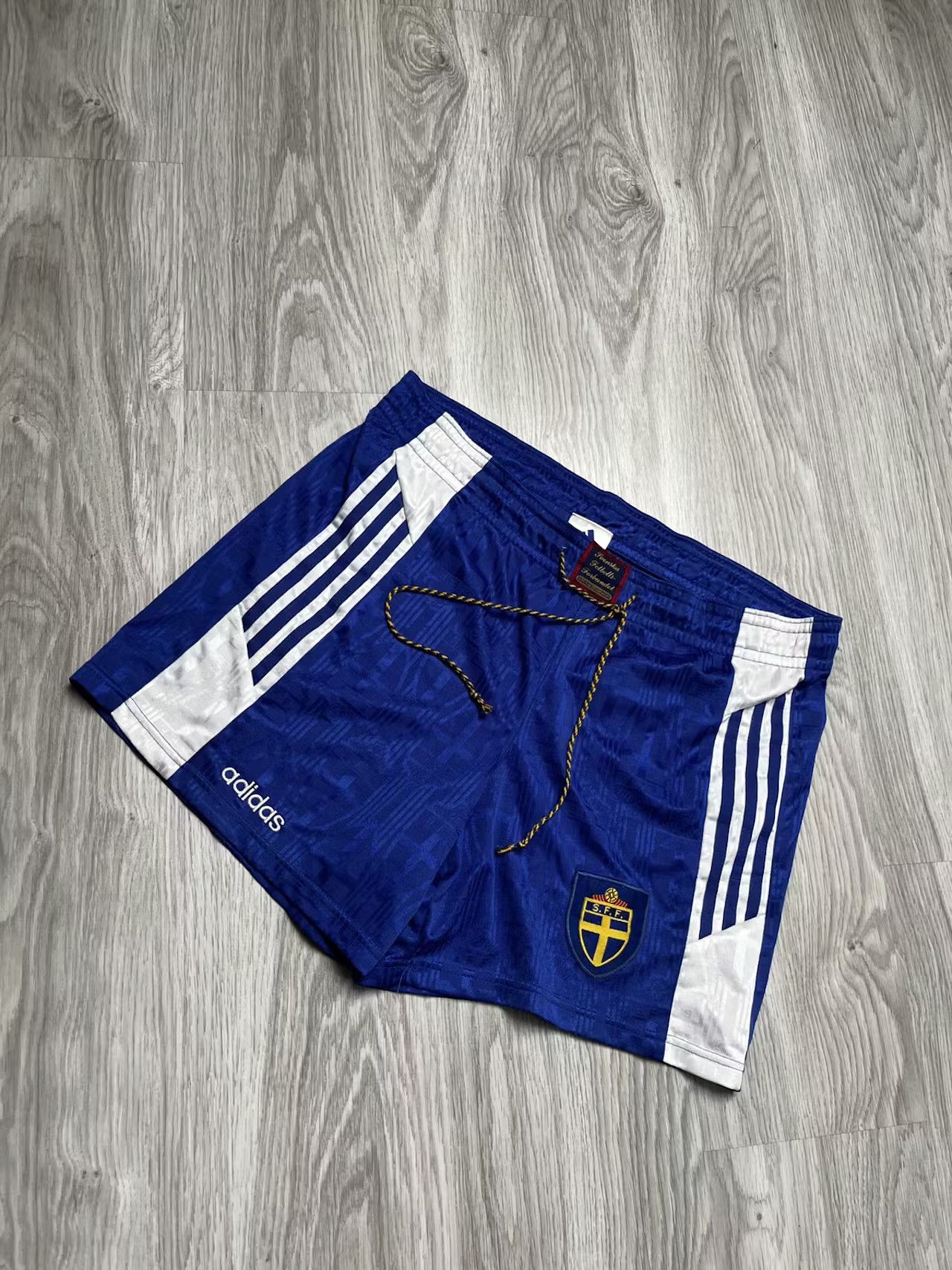 Adidas Adidas vintage 1996 SFF sweden National football team shorts ...