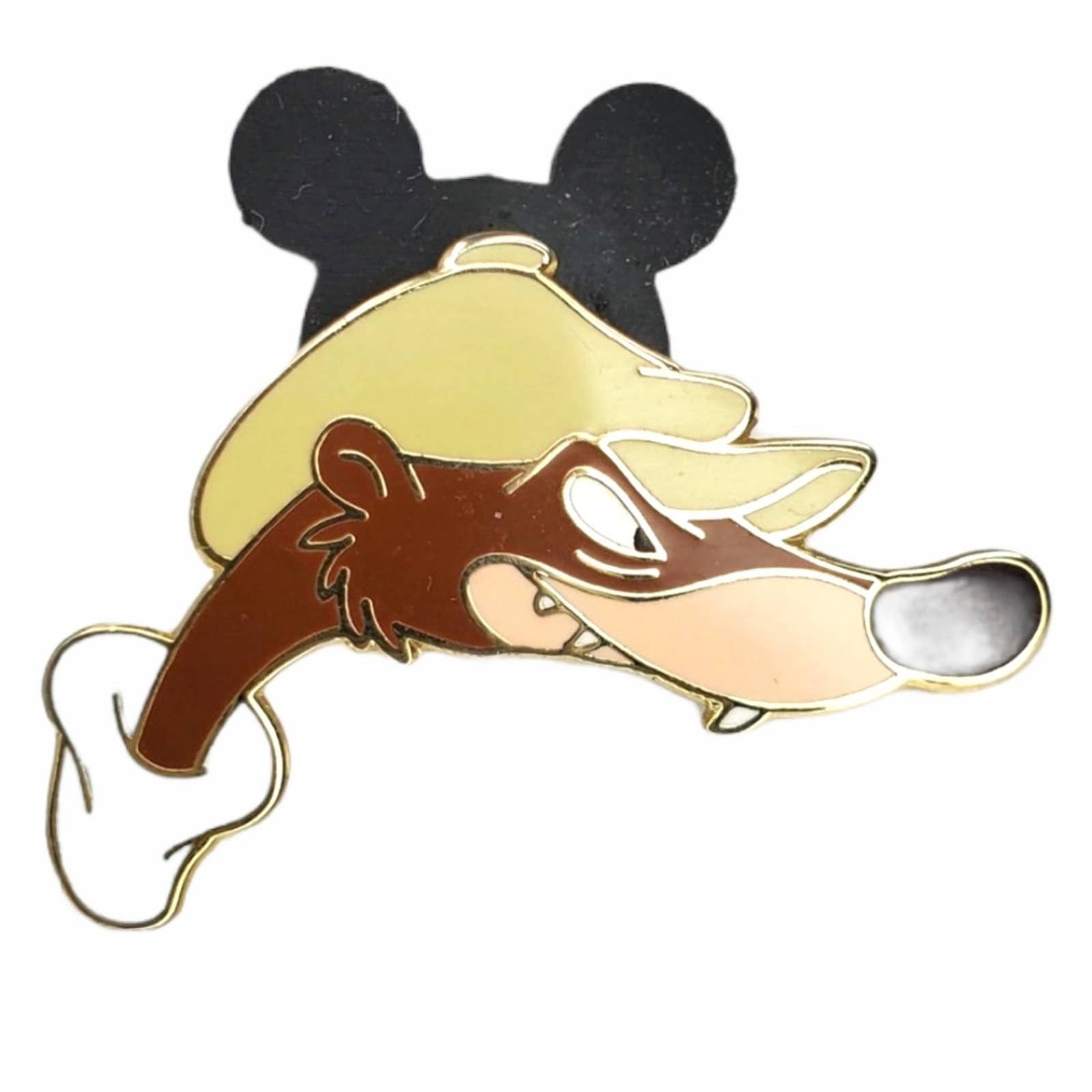 Disney Disney Catalog Evil Weasel LE 1500 Pin RARE H2F | Grailed