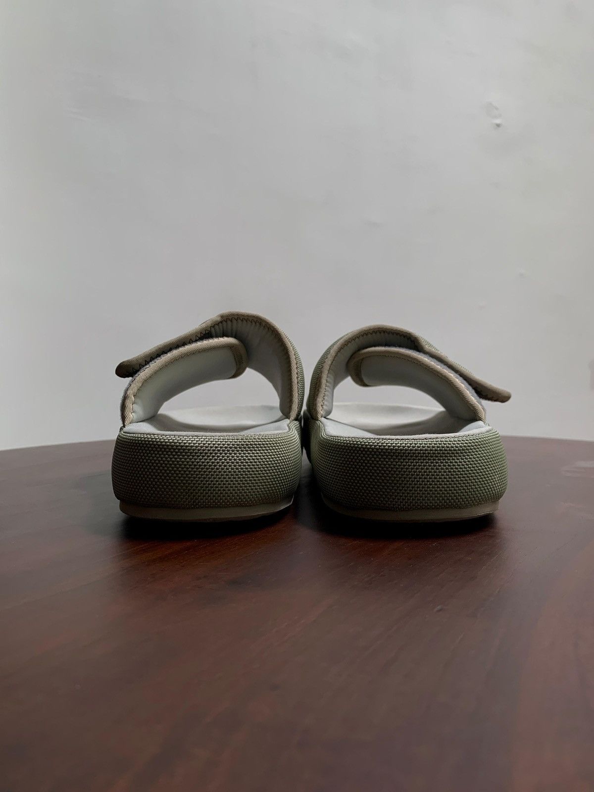 Yeezy Season 6 Slides/Sandals in Taupe | Grailed