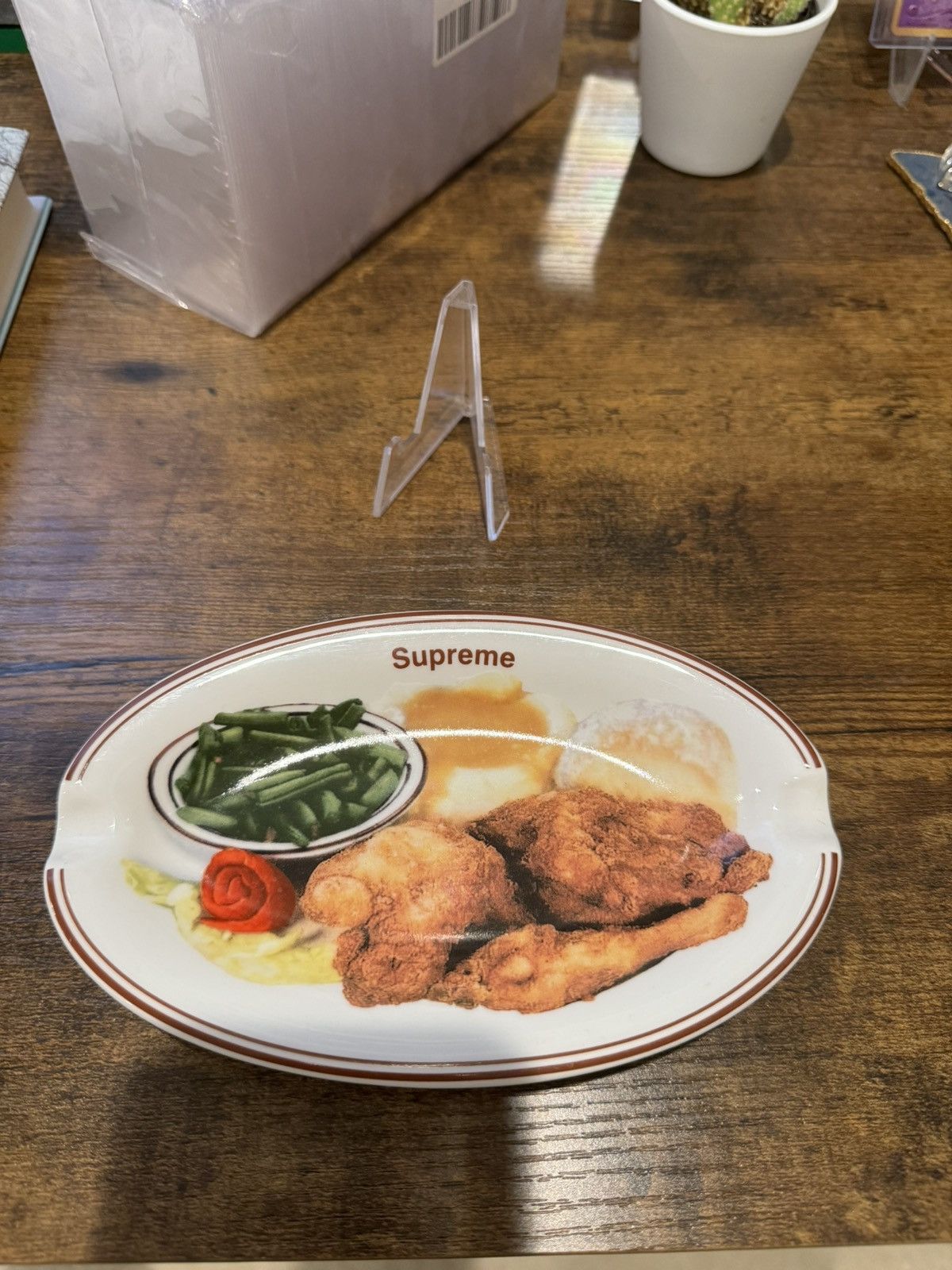 Supreme Supreme ash tray | Grailed