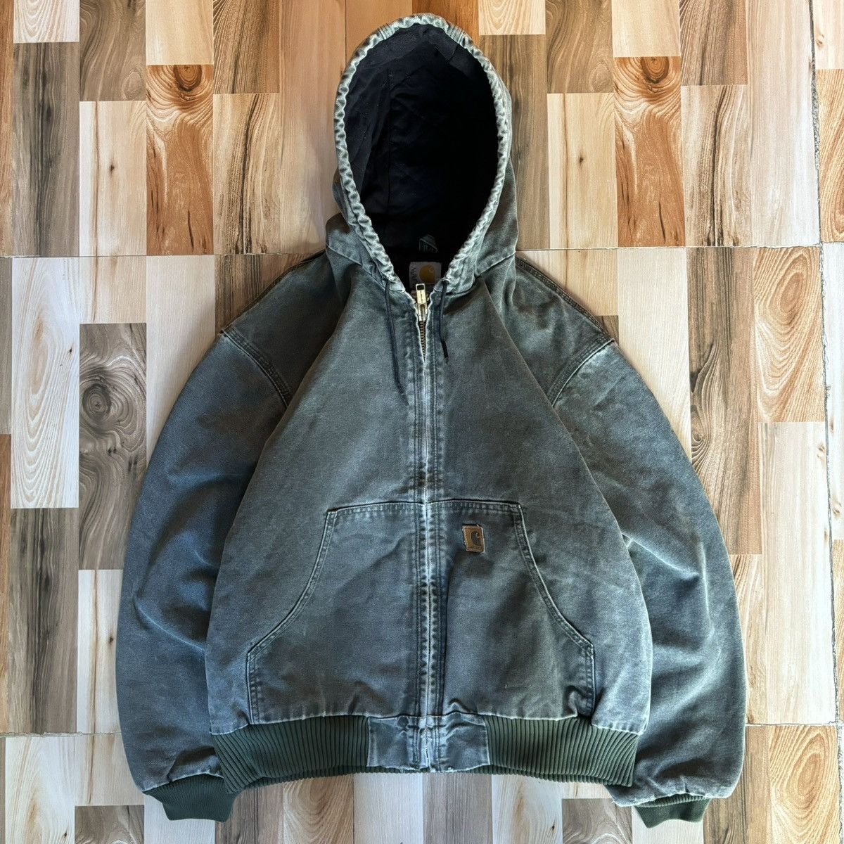 Carhartt × Streetwear × Vintage Crazy Vintage Faded Carhartt Hooded ...