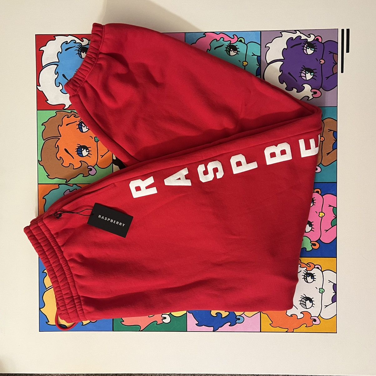 The GV Gallery The GV Gallery Red Weekday Baggy Sweatpants Raspberry ...