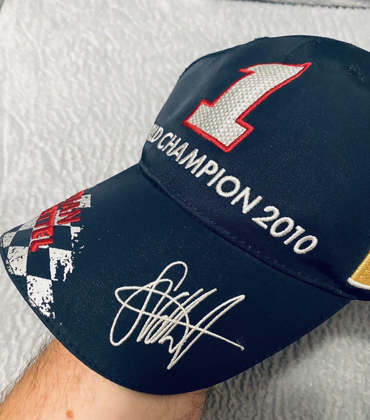 Racing × Red Bull × Vintage F1 Red Bull Racing World Championship ...