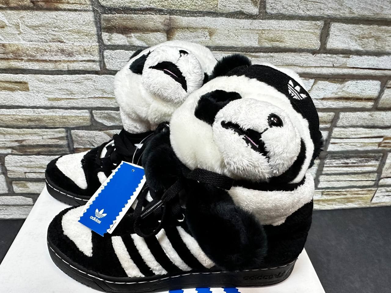 Adidas × Jeremy Scott Adidas x Jeremy Scott US 8 New Panda Bear JS ...