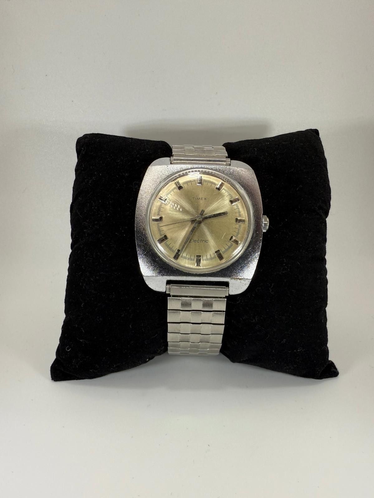 Timex 70's Timex Electric Watch | Grailed