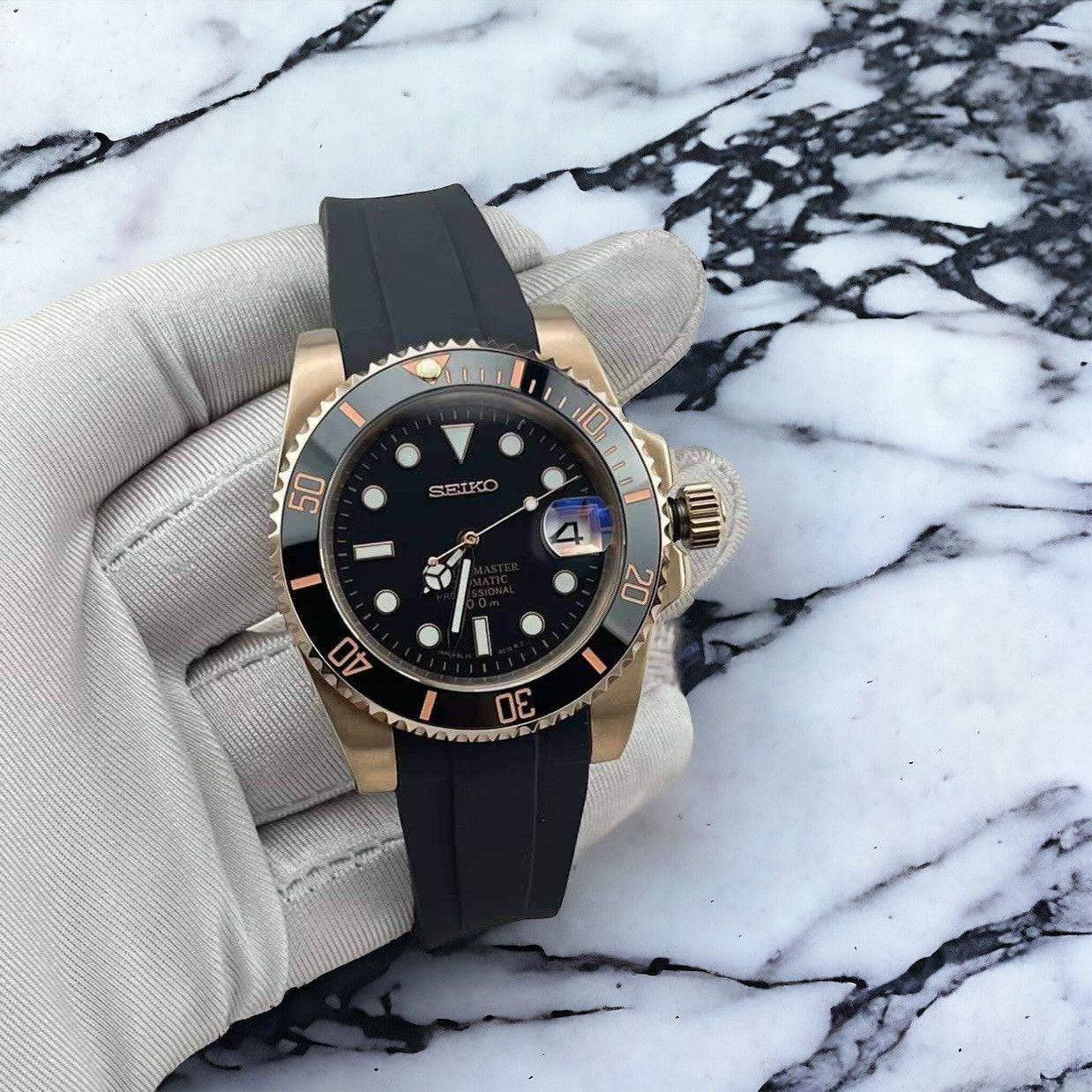 Japanese Brand × Seiko × Watch Seiko Mod Submariner Yachtmaster Rosegold Oysterflex Watch | Grailed