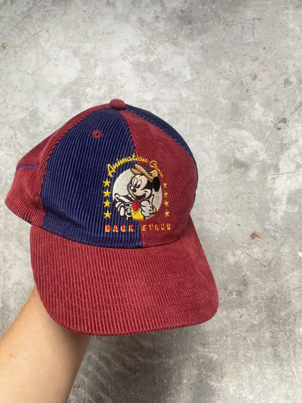 Disney × Mickey Mouse × Vintage Vintage Mickey Mouse Disneyland cap ...