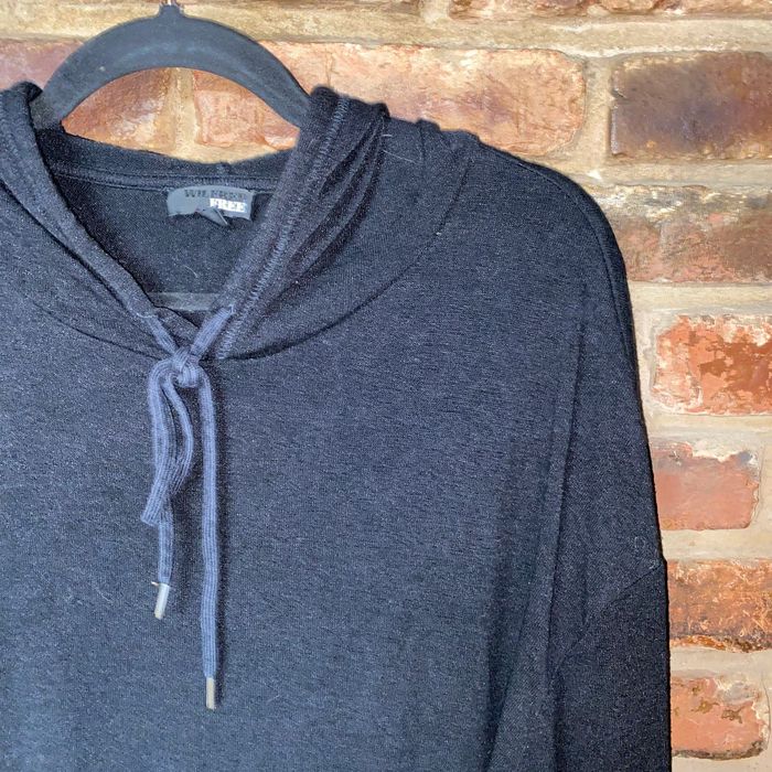 Aritzia Aritzia Wilfred Free Black Knit Open Back Hoodie Small | Grailed