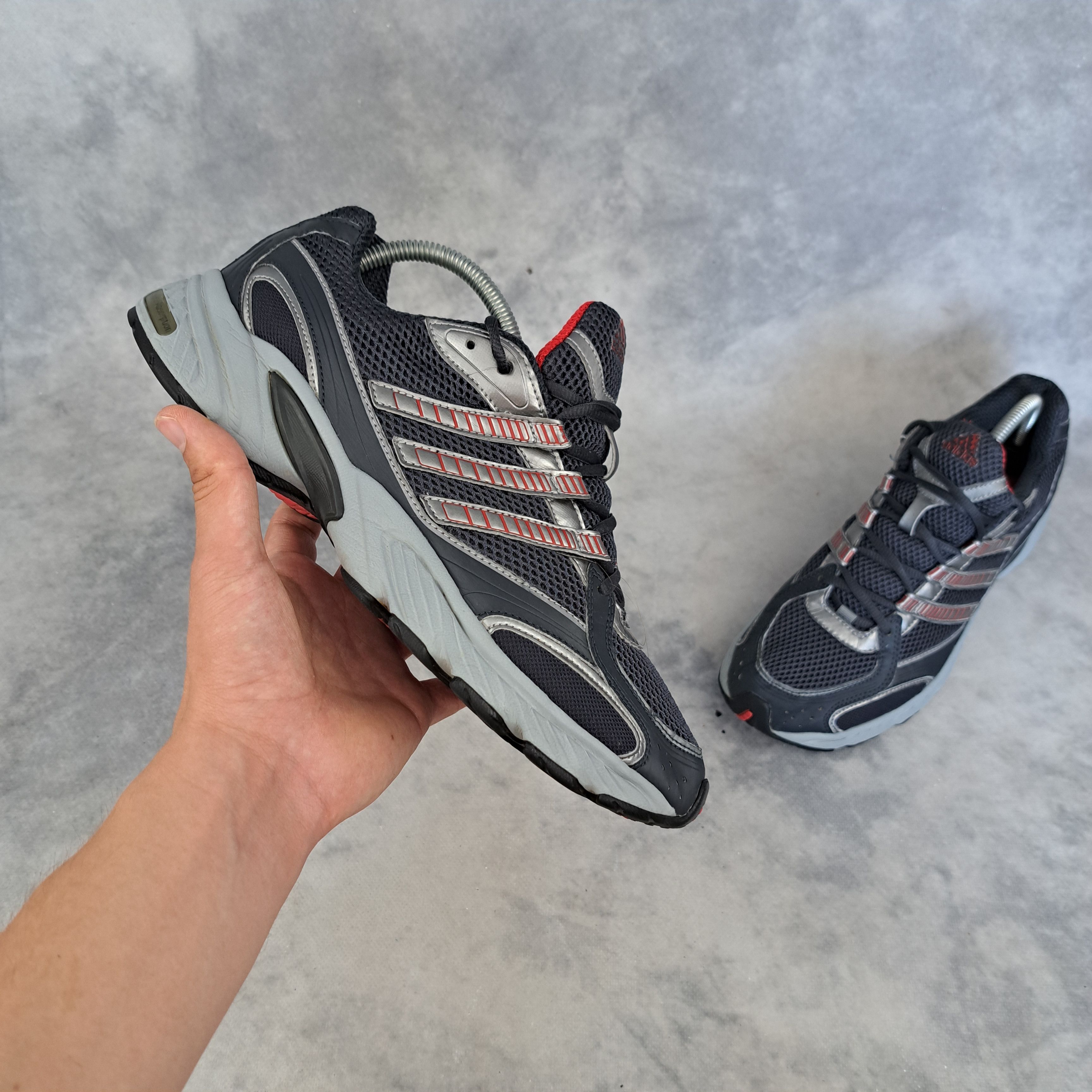 Adidas × Hype × Vintage Vintage 00s Adidas Torsion y2k Gorpcore ...