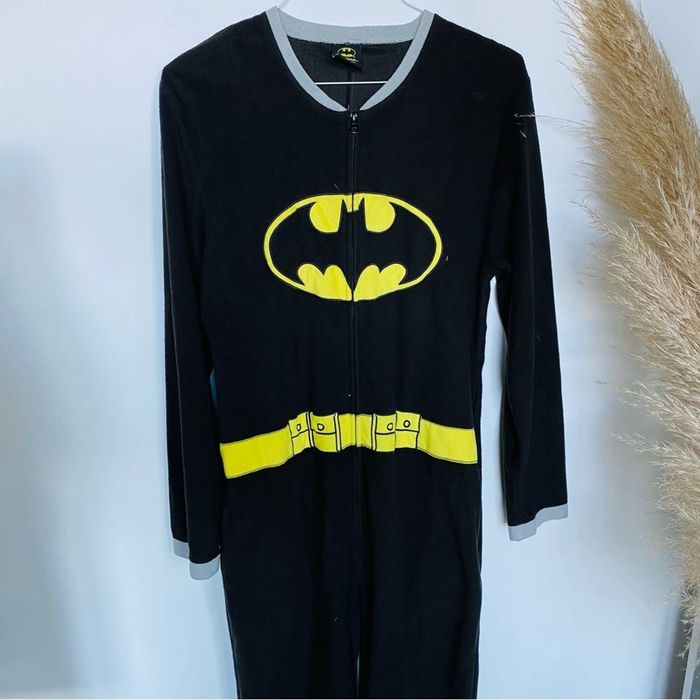 Batman Batman Black Grey Yellow Logo Onesie Costume Pajama PJs Pant ...