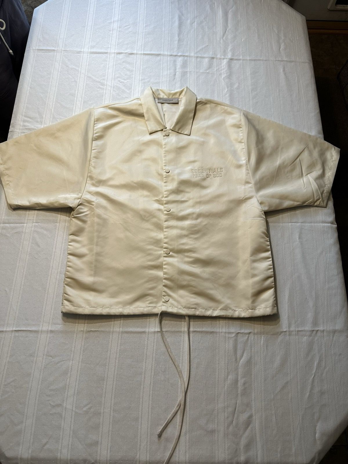 Essentials × Fear of God × Streetwear Fear of God Essentials Egg Shell ...