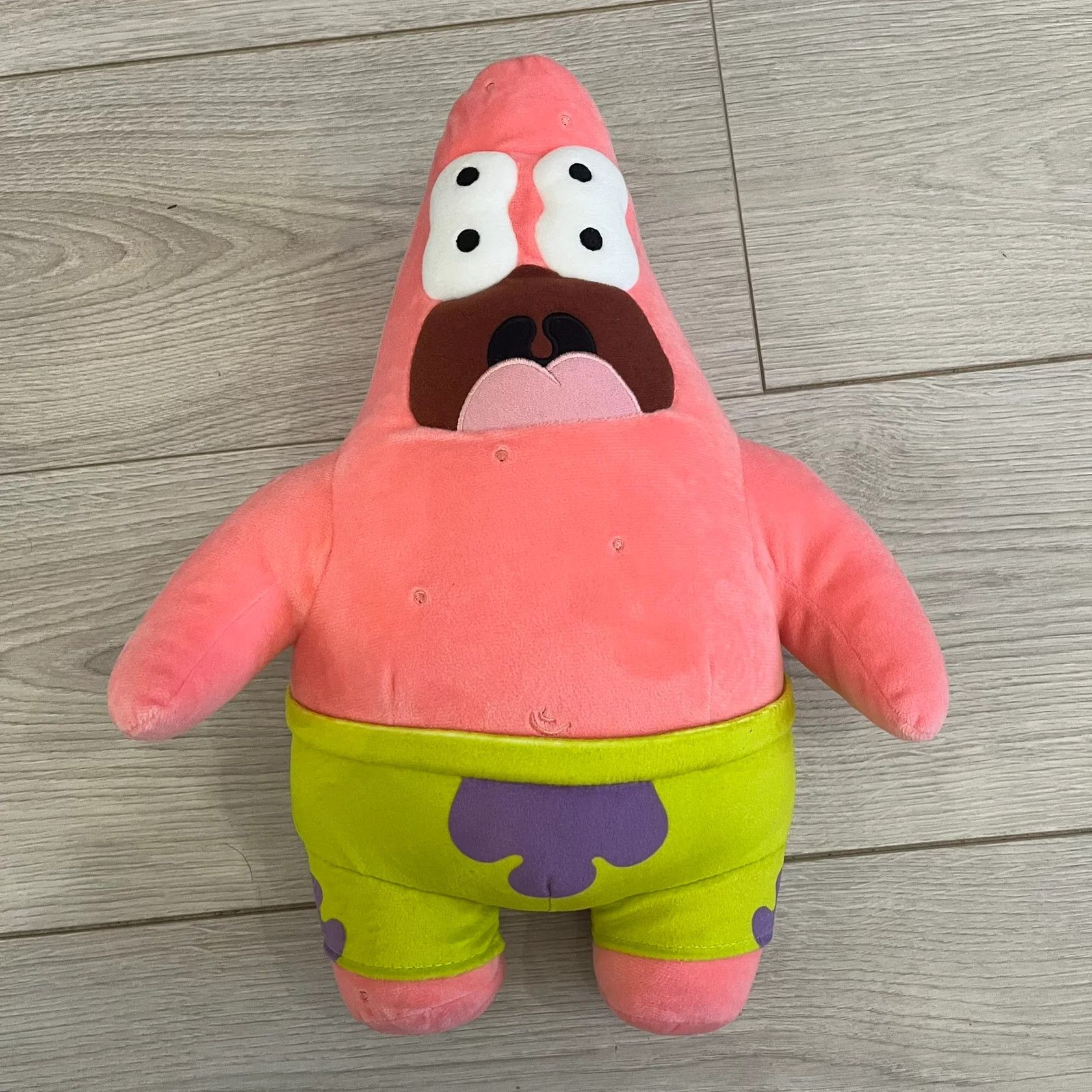 Cactus Plant Flea Market × Uniqlo cpfm x spongebob x uniqlo patrick ...