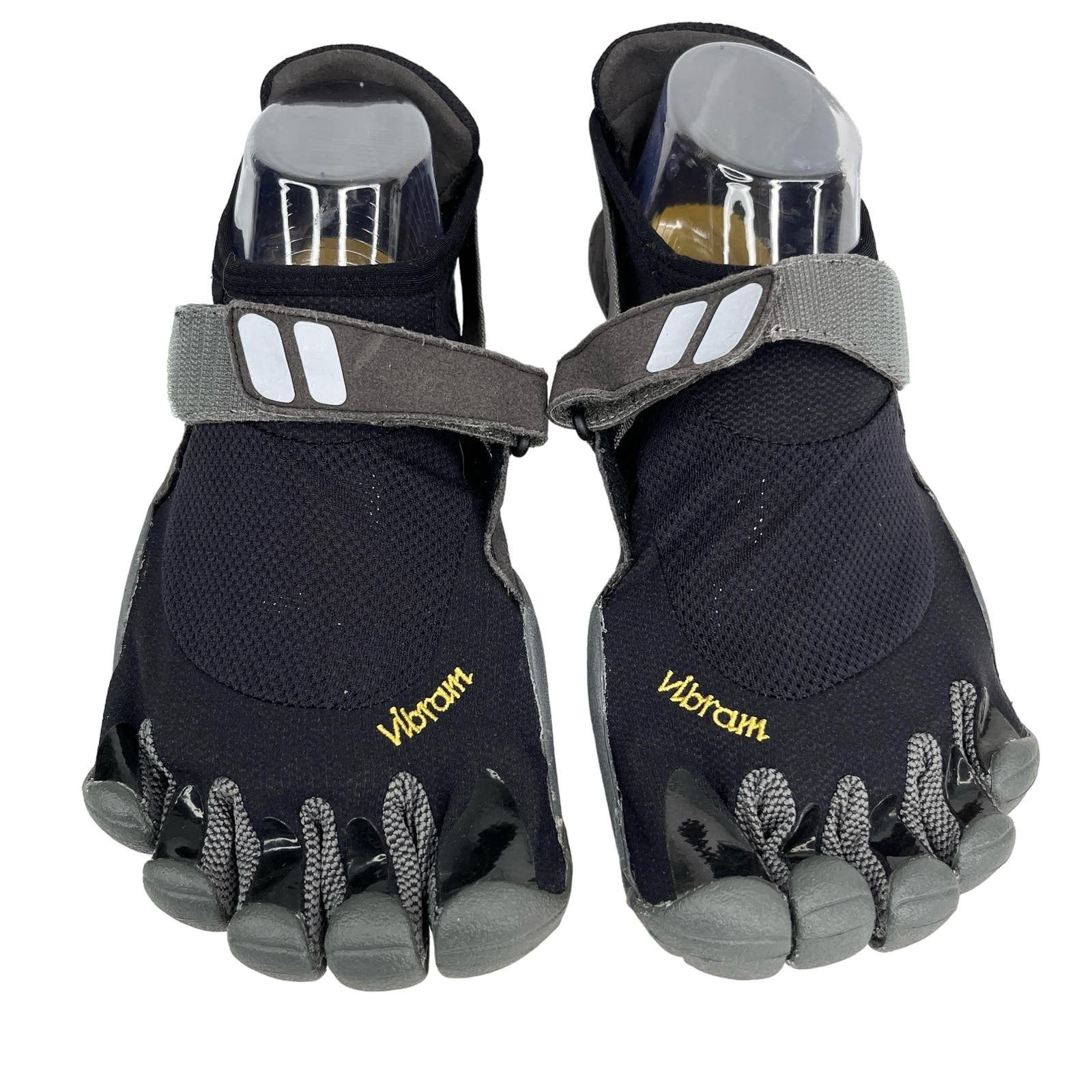 Vibram Vibram Five Fingers M4485 TrekSport Black Charcoal Mens 42 | Grailed