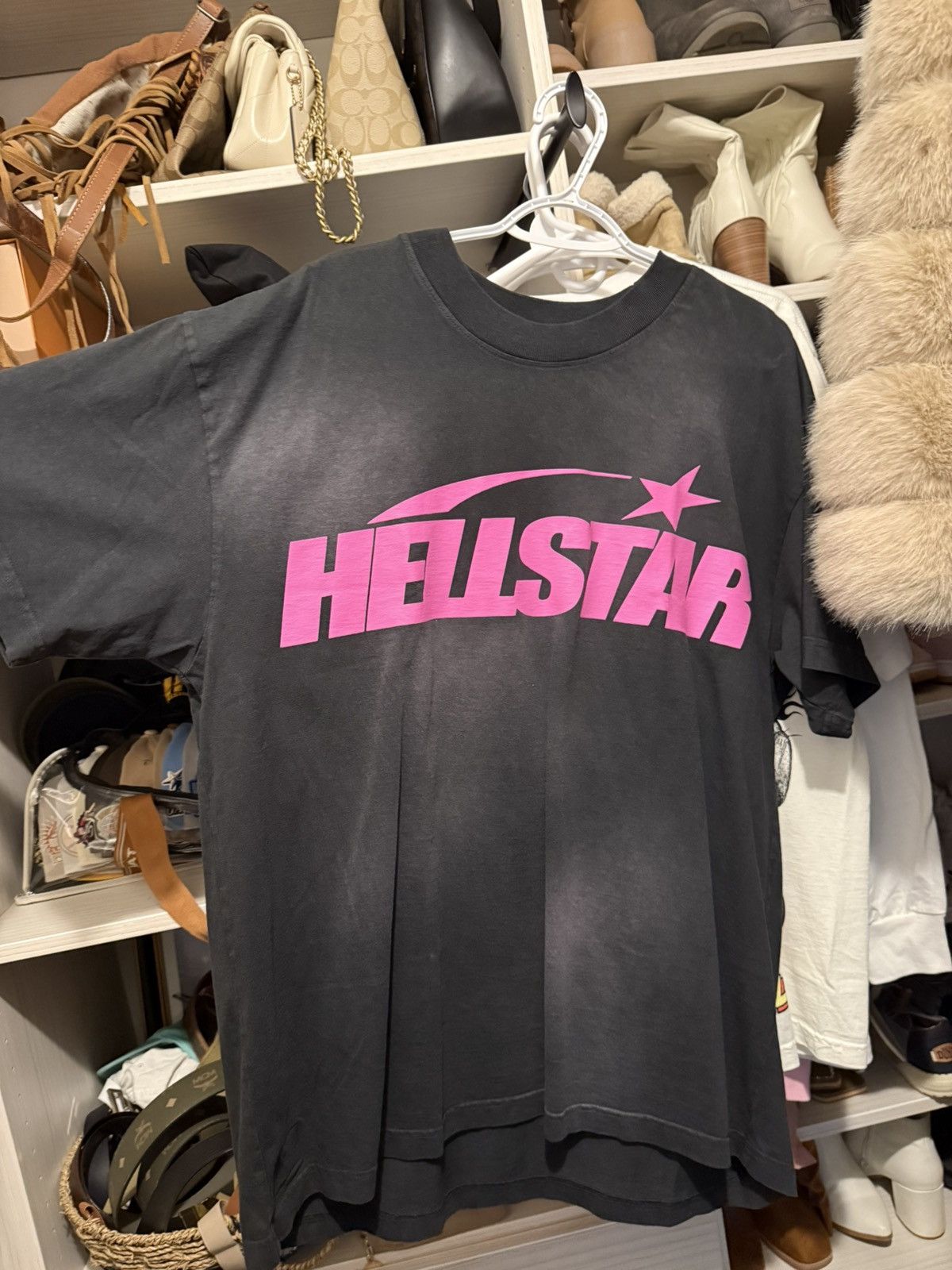 HELLSTAR Hellstar classic tee pink gel | Grailed