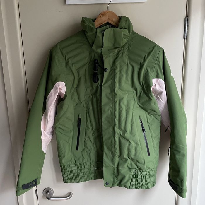 Nike ACG ACG Inflatable Jacket | Grailed