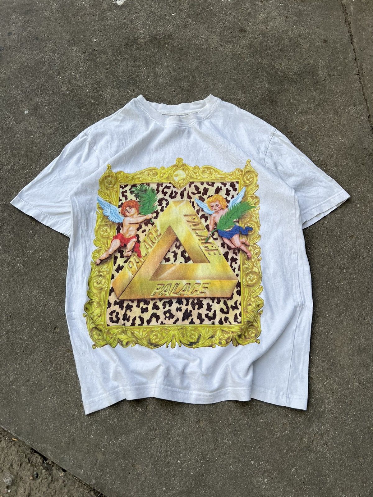 Palace × Streetwear × Vintage RARE PALACE TRIFERG BIG LOGO ANGELS TEE ...