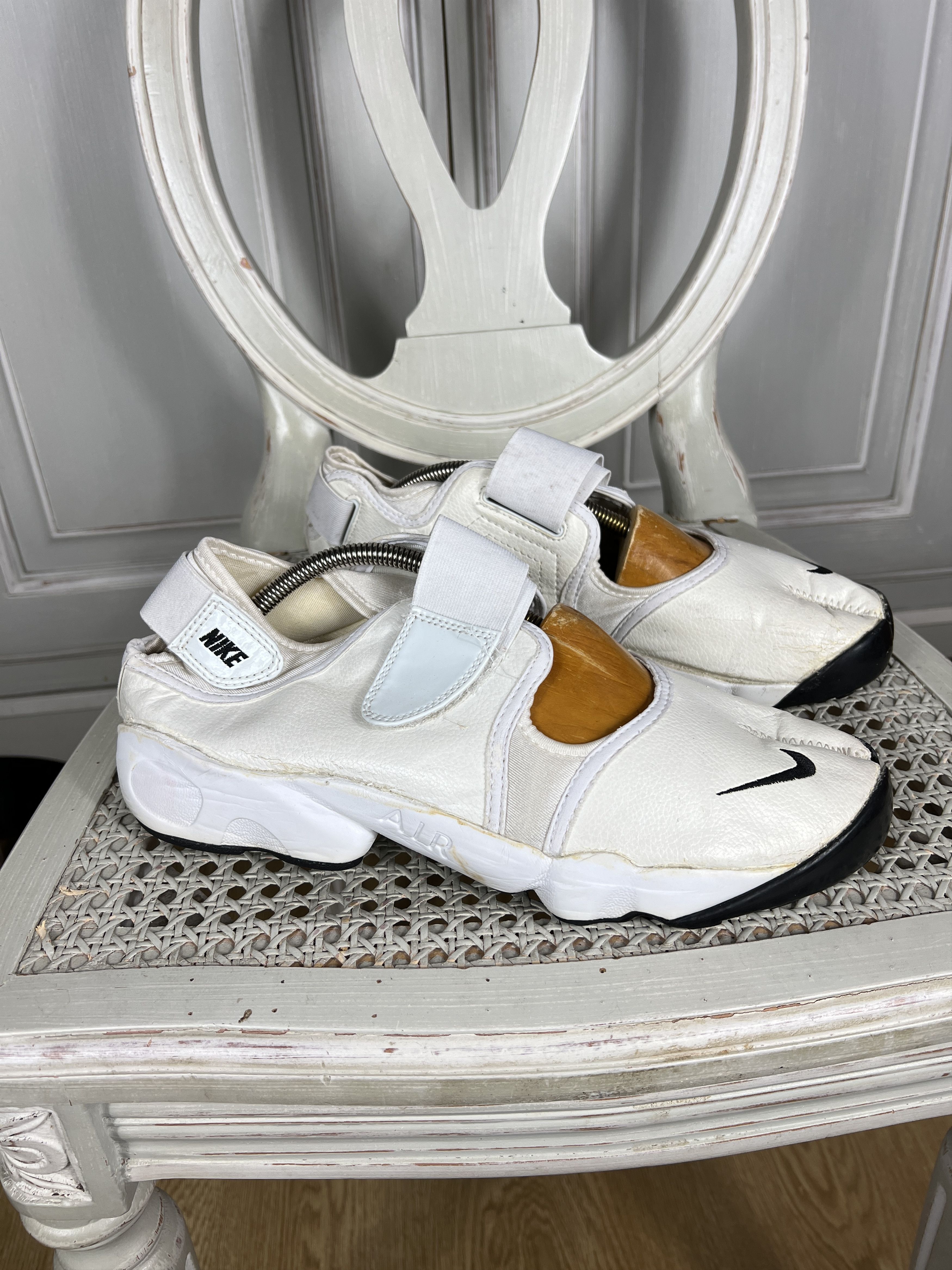 Nike × Nike ACG × Vintage Y2K VINTAGE NIKE RIFT WHITE NINJA SHOES | Grailed