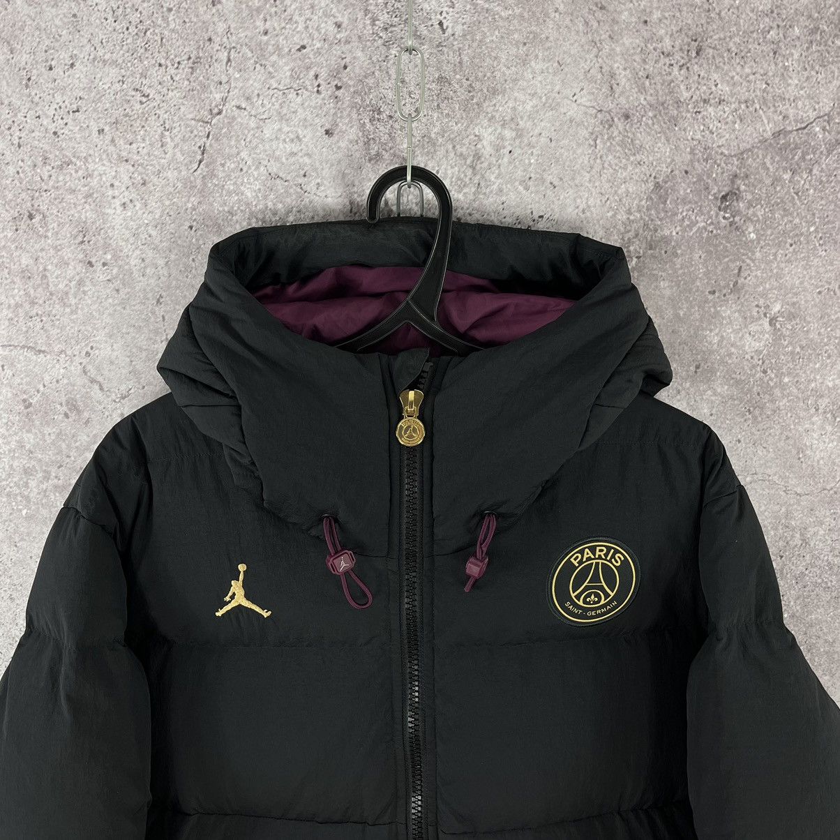 Jordan Brand × Soccer Jersey × Streetwear Jordan x PSG Puffer Parka ...