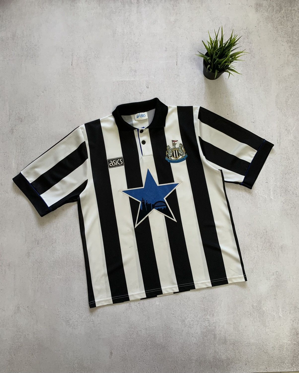 Asics × Soccer Jersey × Vintage Vintage 1994 1995 Newcastle United ...