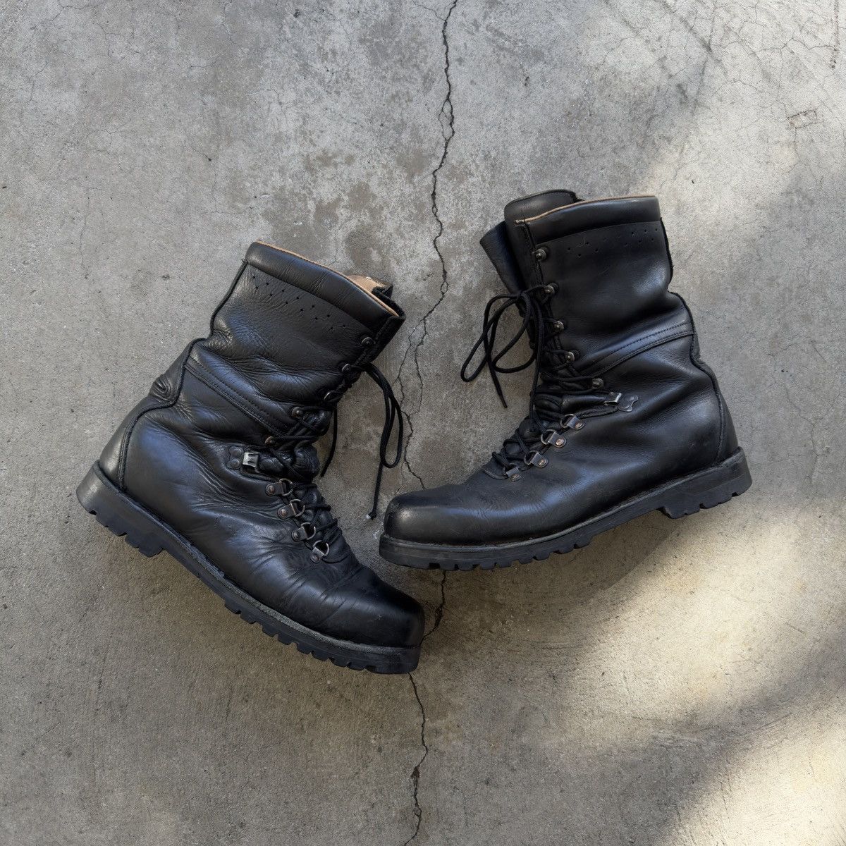Military × Vintage Black leather Austrian alpine boots | Grailed