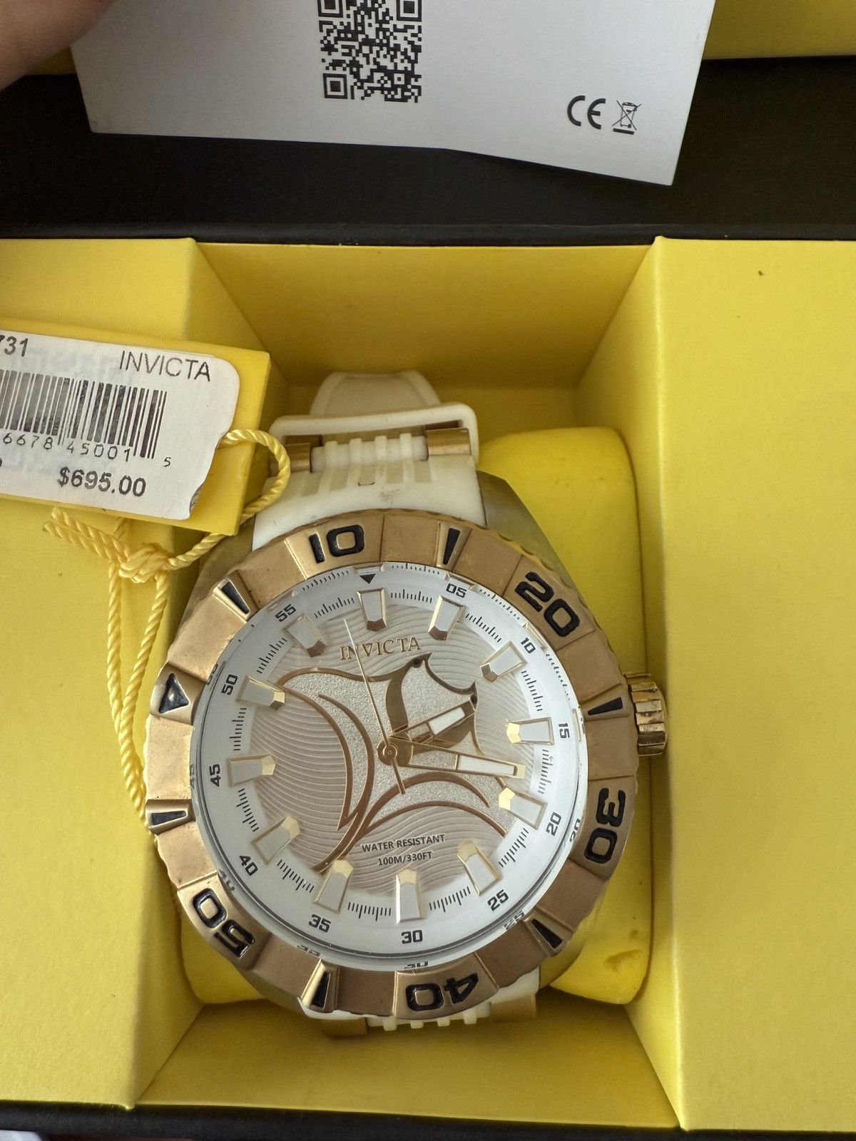 Invicta Silver and white chronograph watch | Grailed