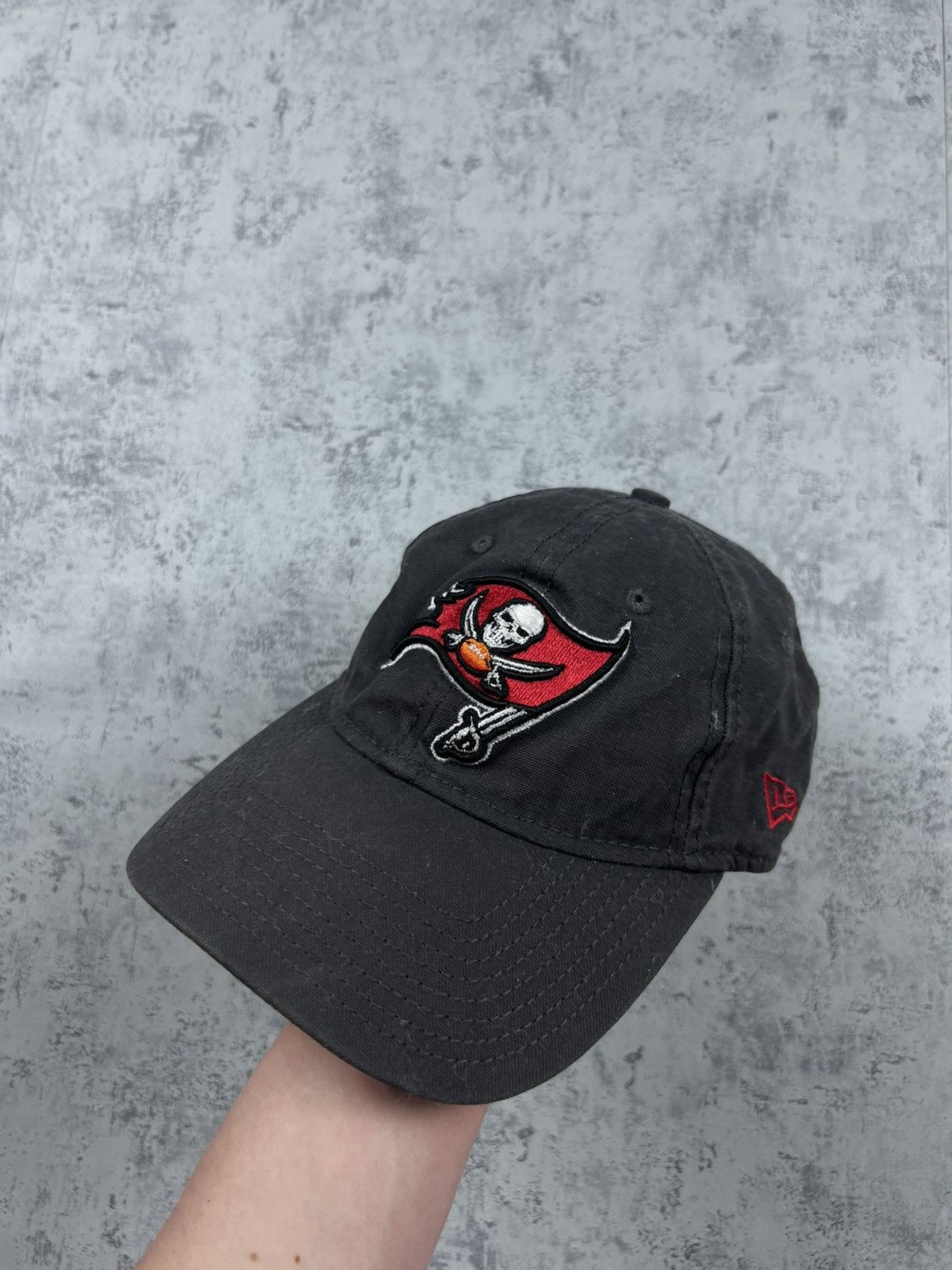 Vintage 90s New Era Bucaneers Vintage NFL Retro Football Cap Hat | Grailed