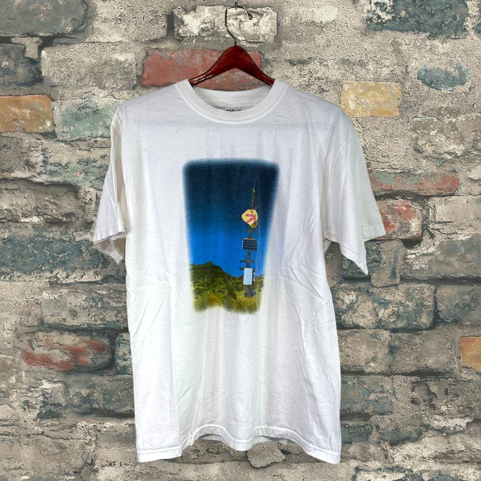 Vintage Vintage Area One Music Shirt Outkast Nelly Furtado Roots Y2K ...