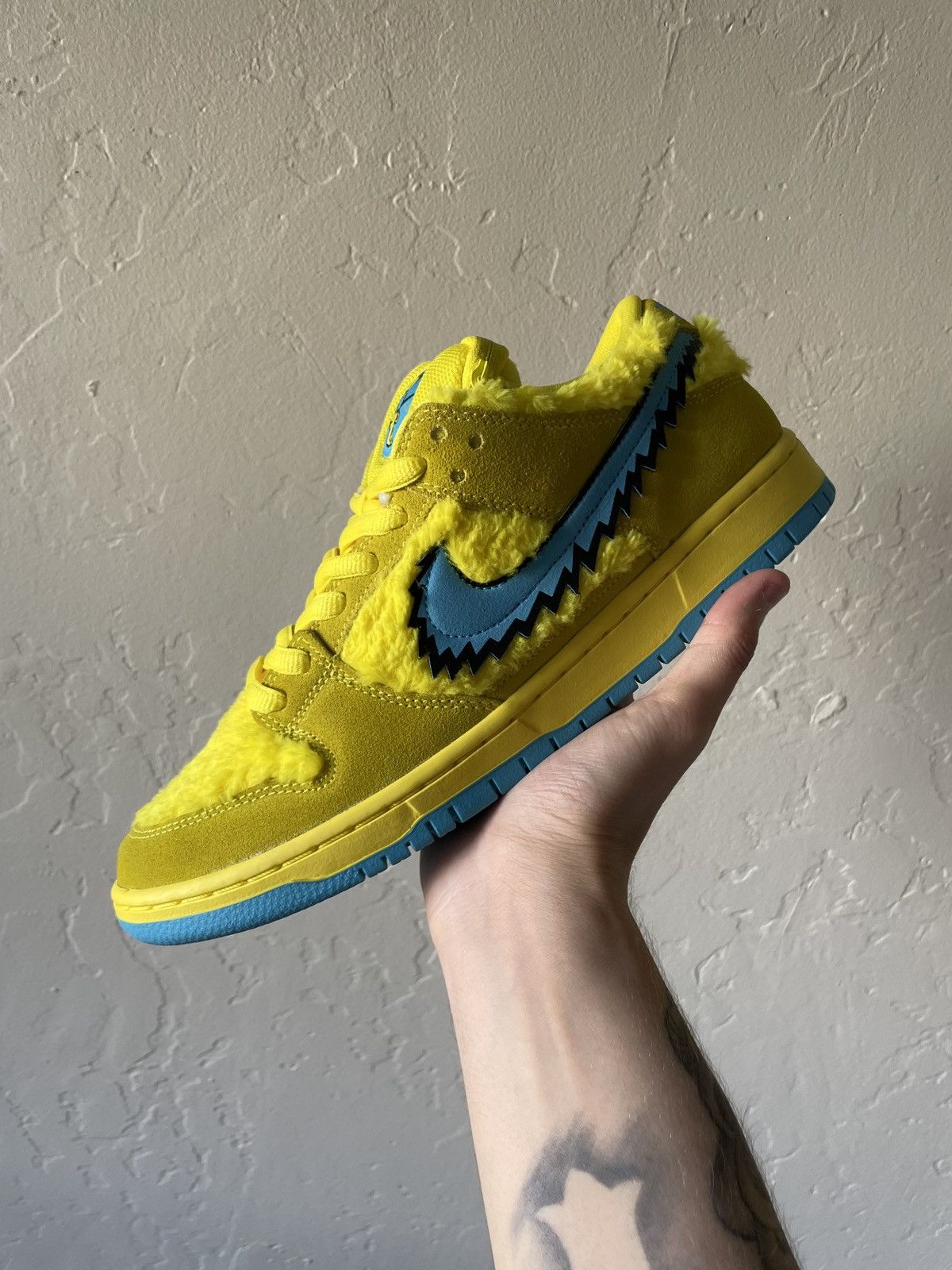 Nike Grateful Dead SB Dunk ‘Yellow’ | Grailed