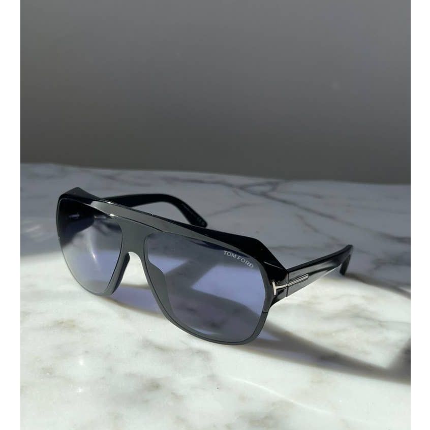 Tom Ford NEW Tom Ford Hawkings Aviator TF908 Sunglasses in Black | Grailed