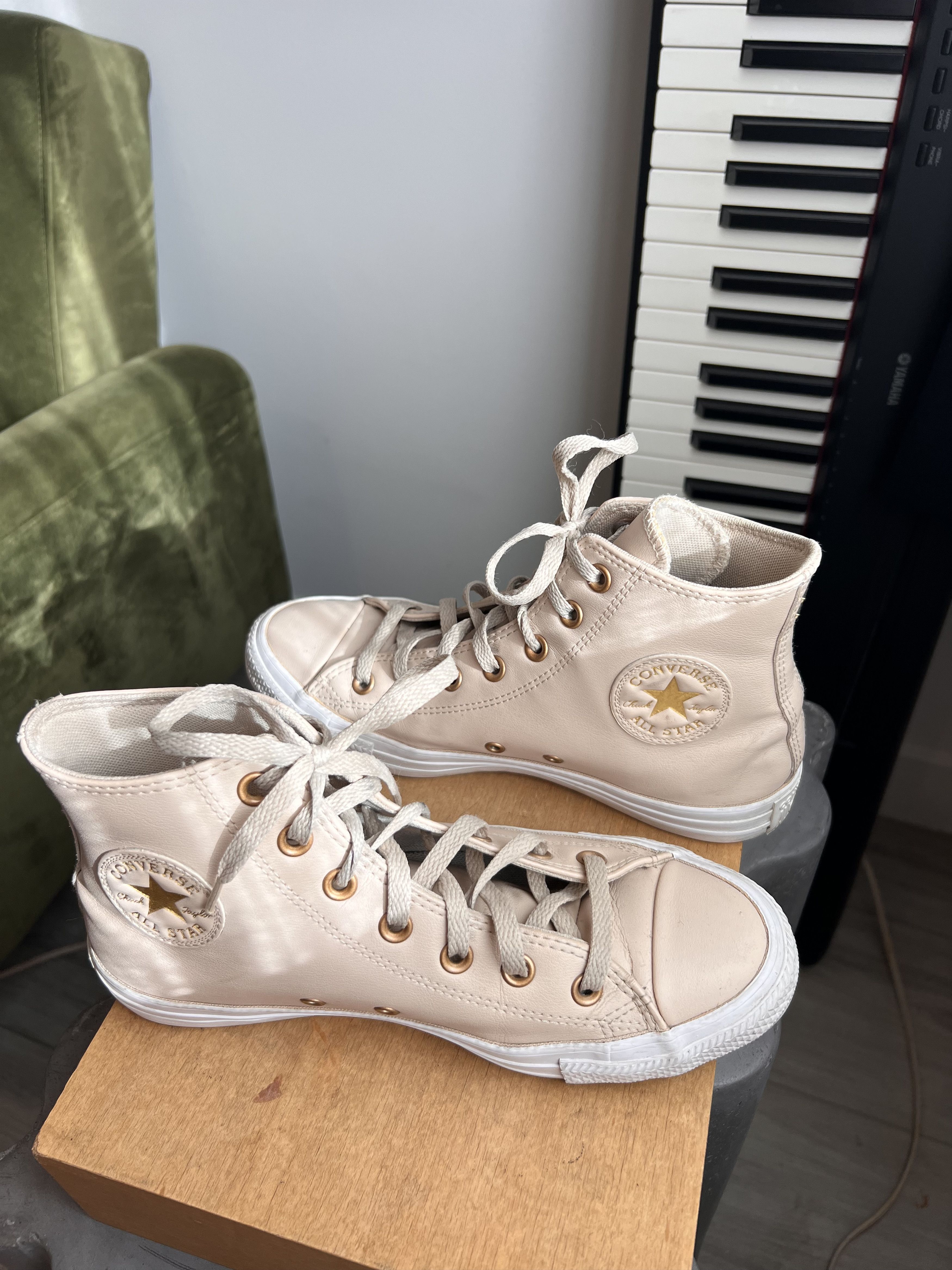 Converse Ivory Chuck Taylor All Star Leather Hi Top Sneakers | Grailed