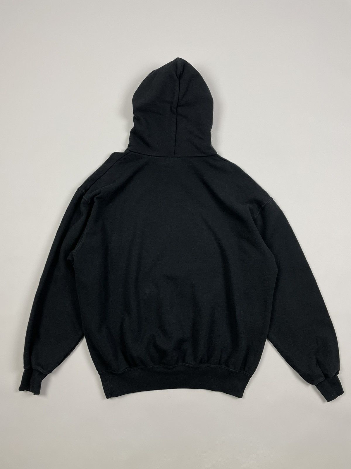 Vintage 2000s Vintage Fruit Of The Loom Blank Black Boxy Hoodie | Grailed