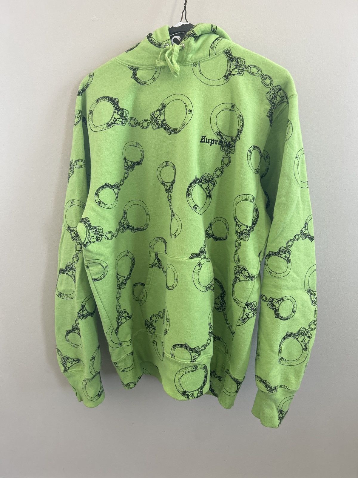 Supreme Supreme Handcuff Hooded Sweatshirt FW17 | Grailed