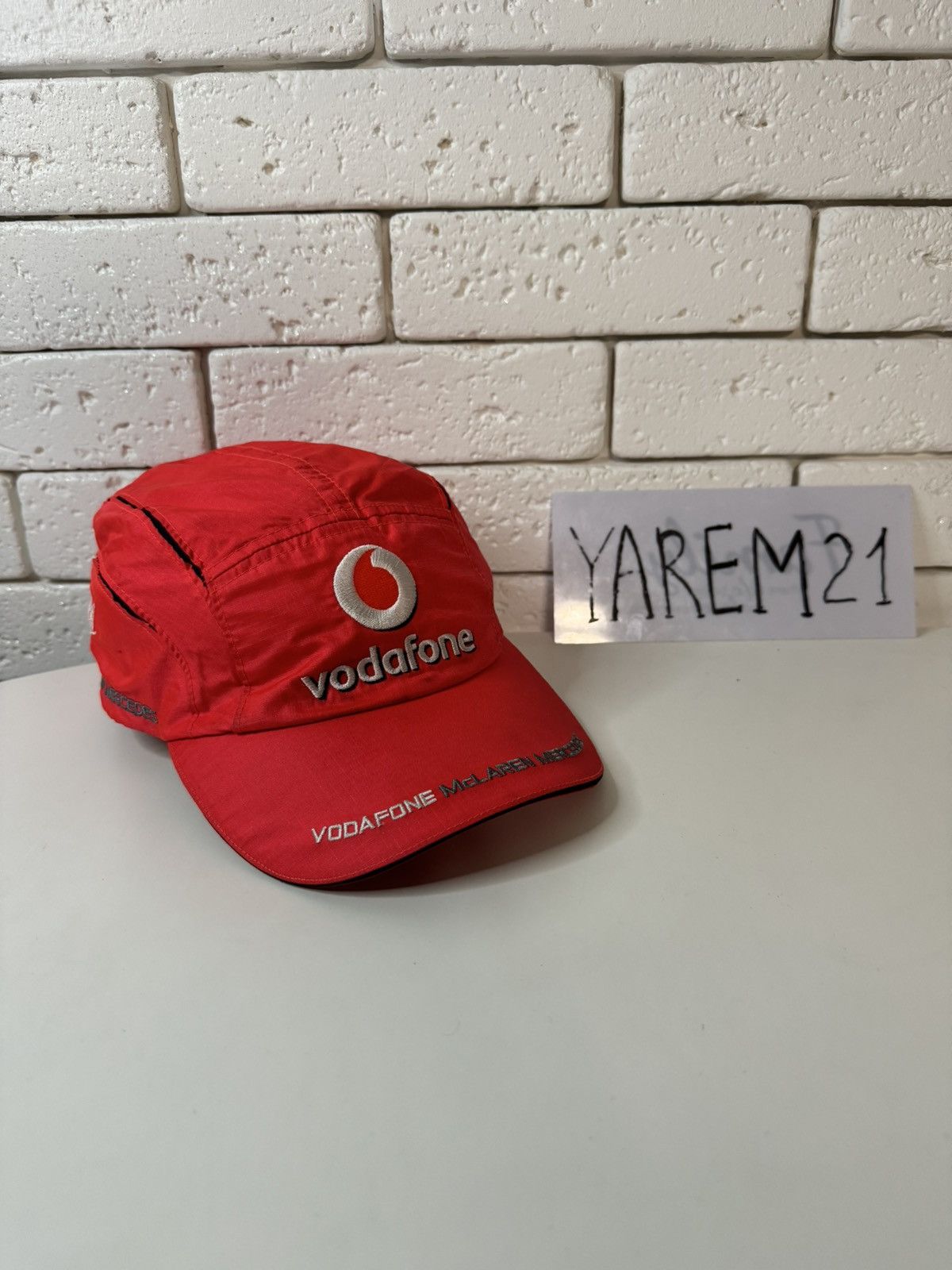 Malcolm McLaren × Racing × Vintage Vodafone McLaren Mercedes vintage 5 ...